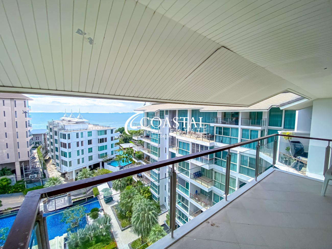 Duplex condo for sale at The Sanctuary in Wong Amat. | C014468 ...